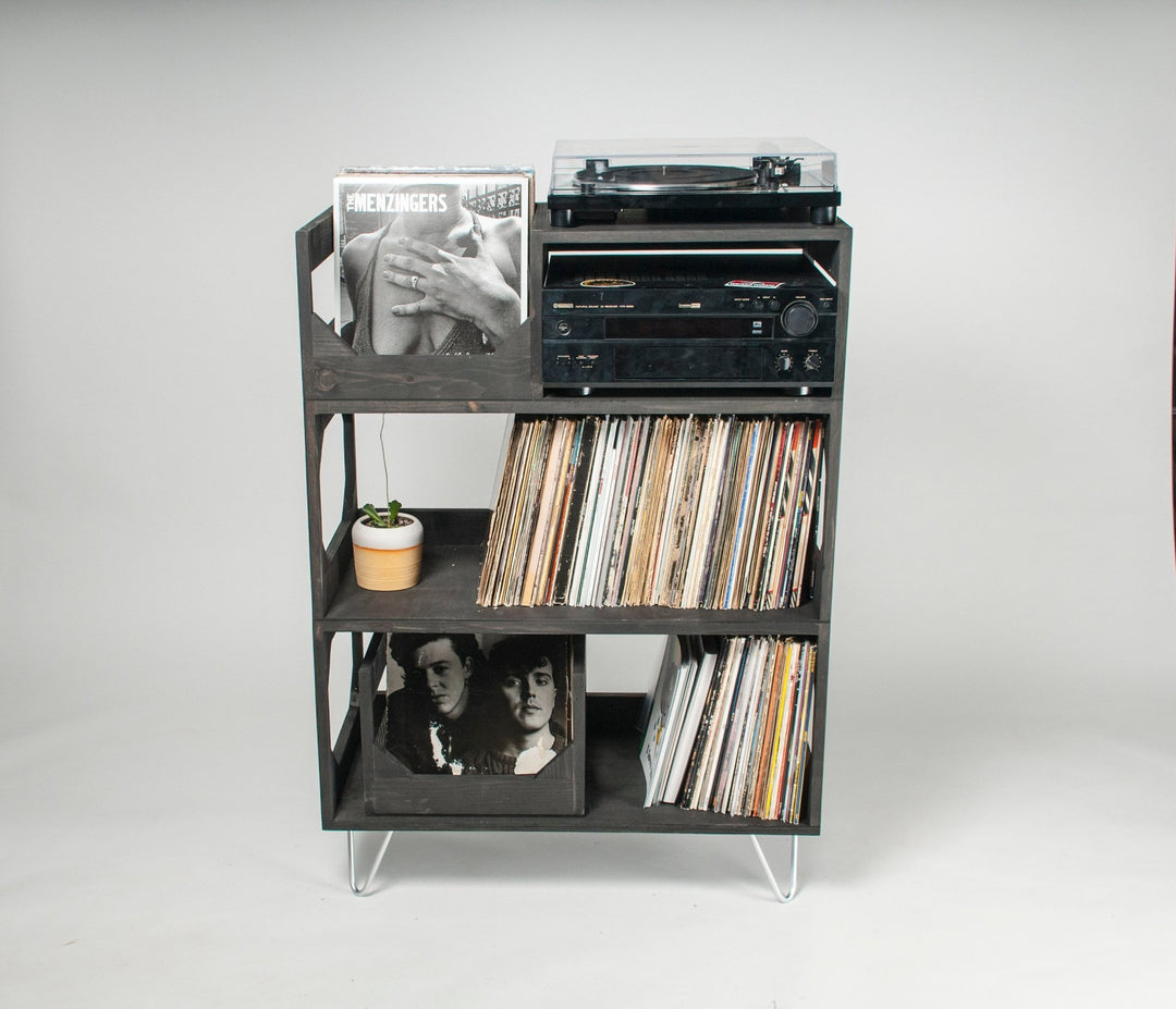 The Hamilton Turntable Station – WickerWoodWorks