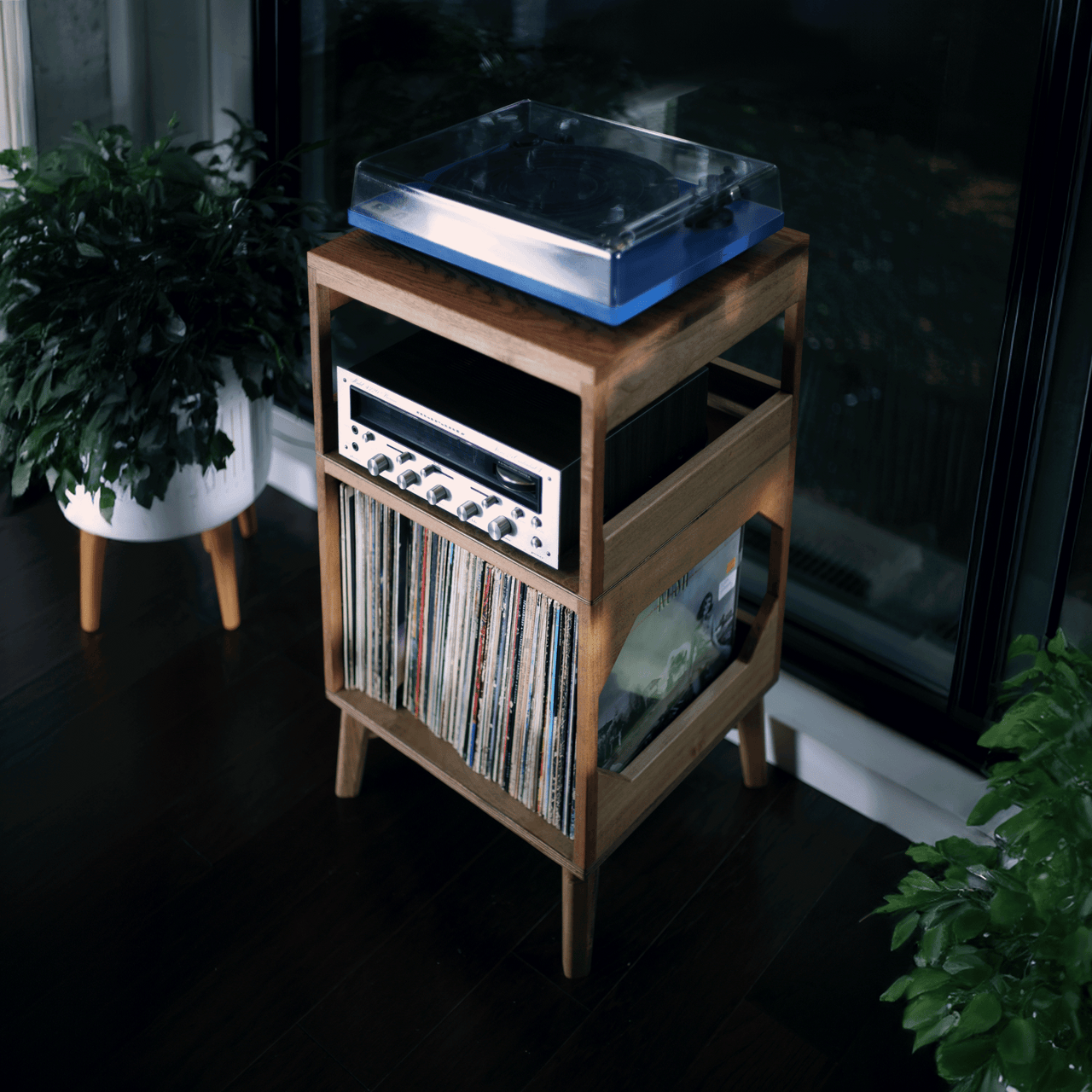 The HalfStack Turntable Station – WickerWoodWorks