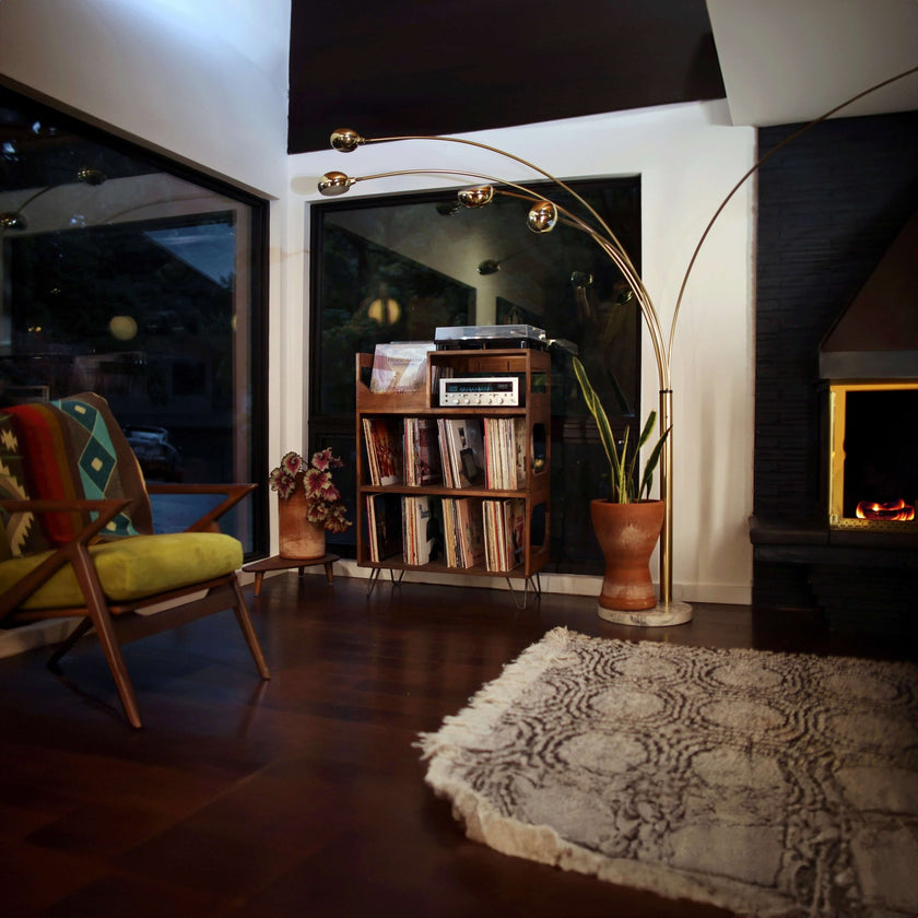 The Hamilton Turntable Station – WickerWoodWorks