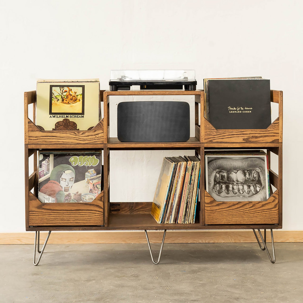 The Elliott Turntable Station – WickerWoodWorks