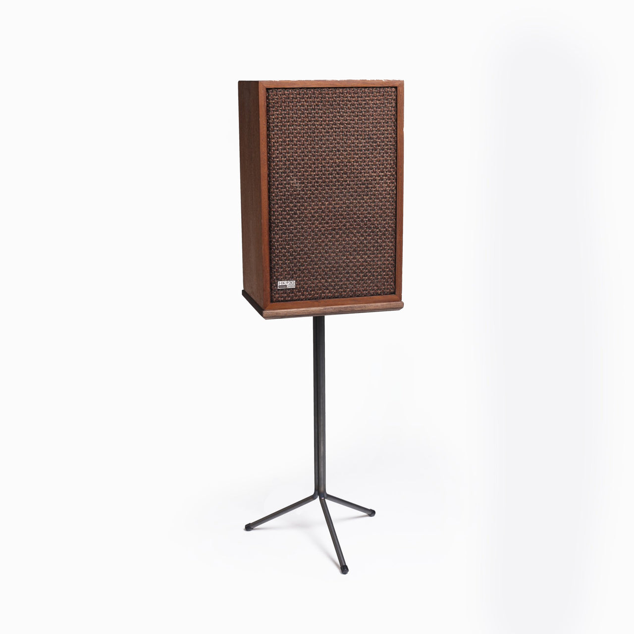 Wickerwoodworks Customizable Oak and Steel Speaker Stands - 22" Height ...